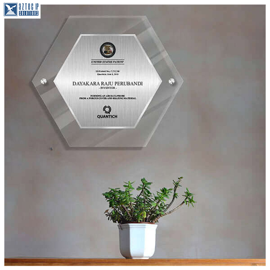 Patent Plaque - HexaLucite® HCL1-EZ11 | Compact